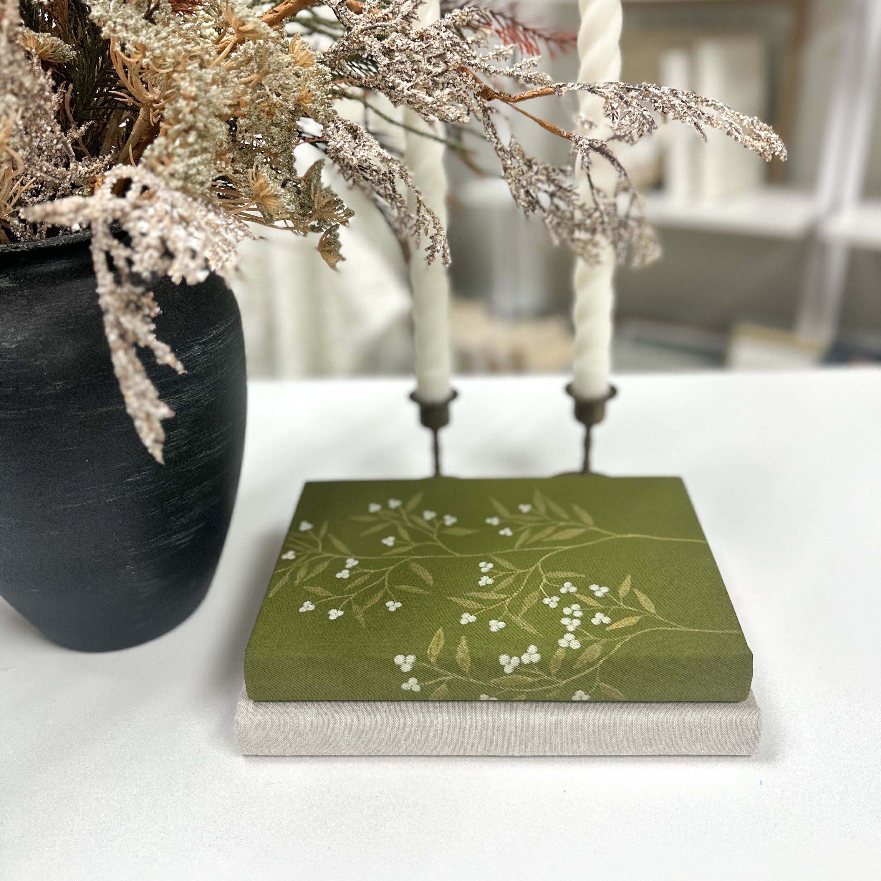 Decorative Books for Shelf Decor – Elements