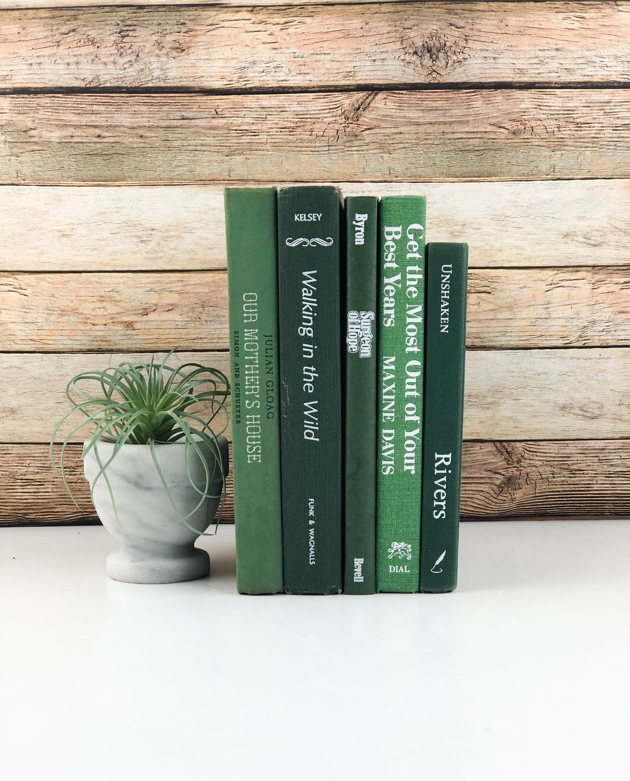 Books for Decoration – Elements