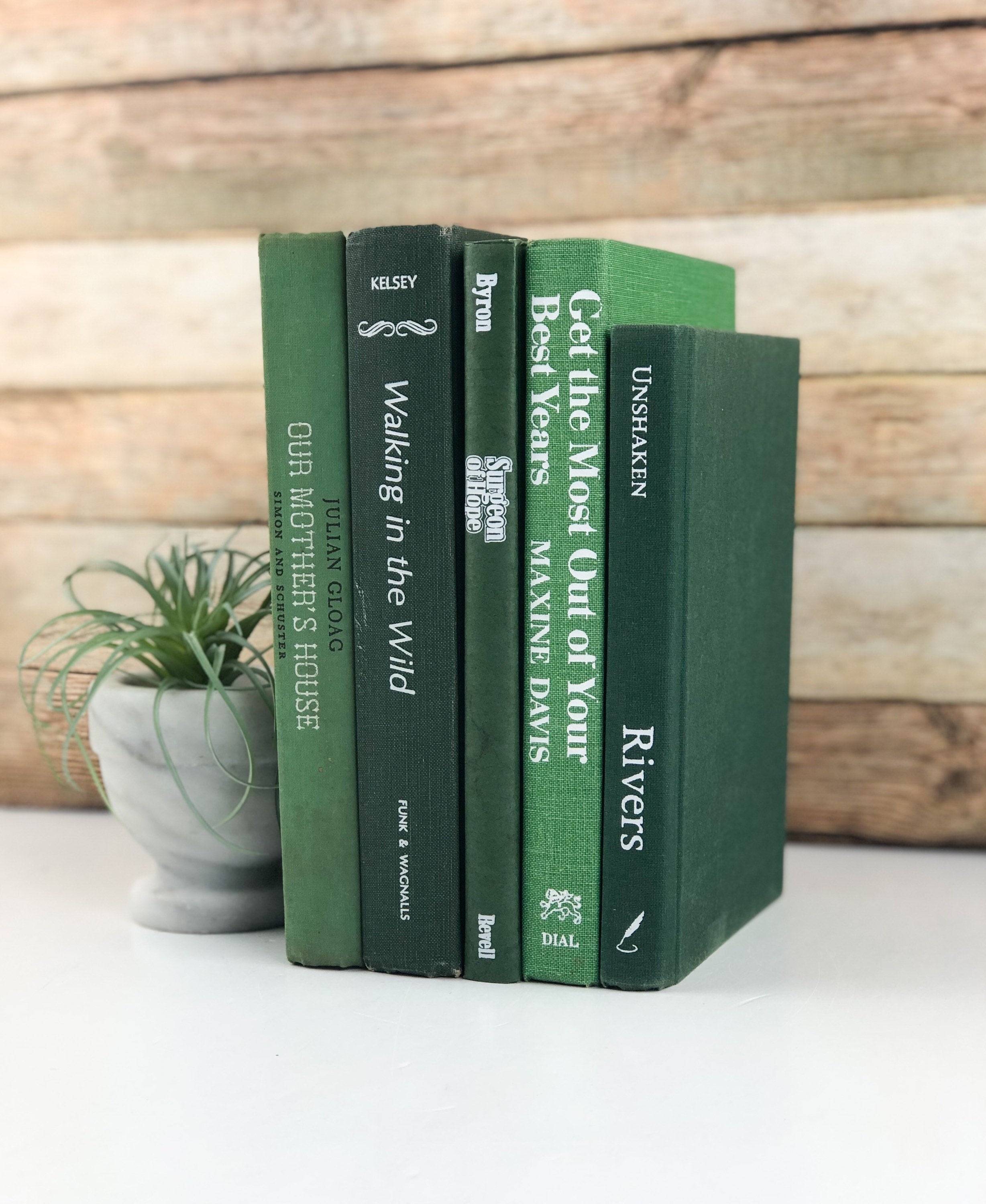 Books for Decoration – Elements