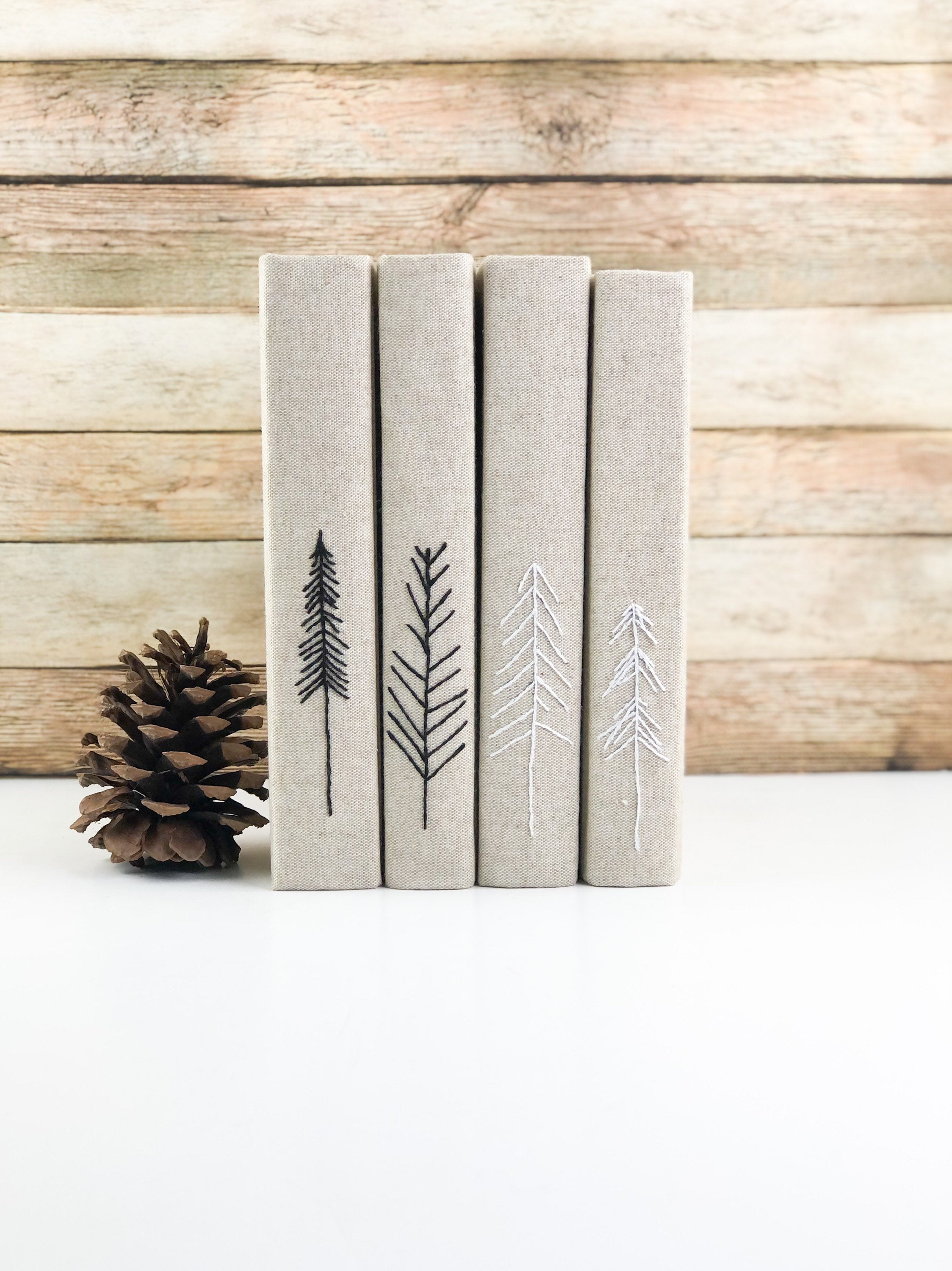 Christmas Tree Decor – Elements