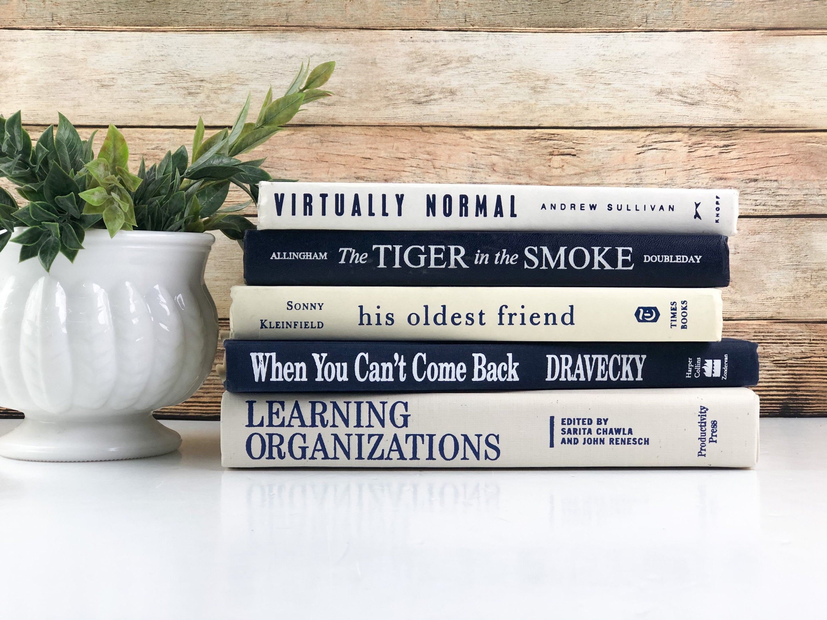 Book Decor – Elements