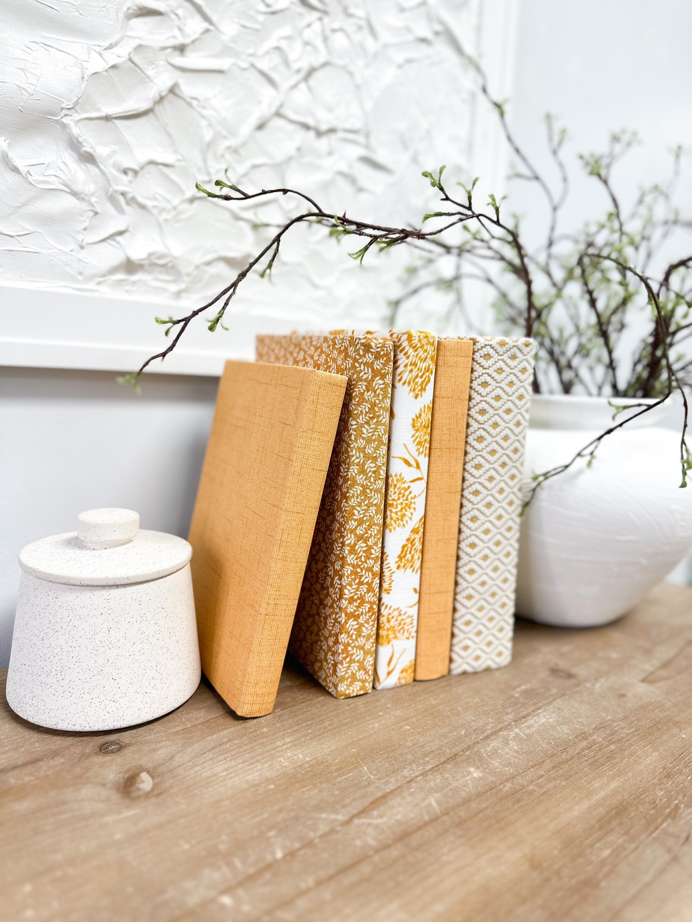 Yellow Shelf Decor – Elements