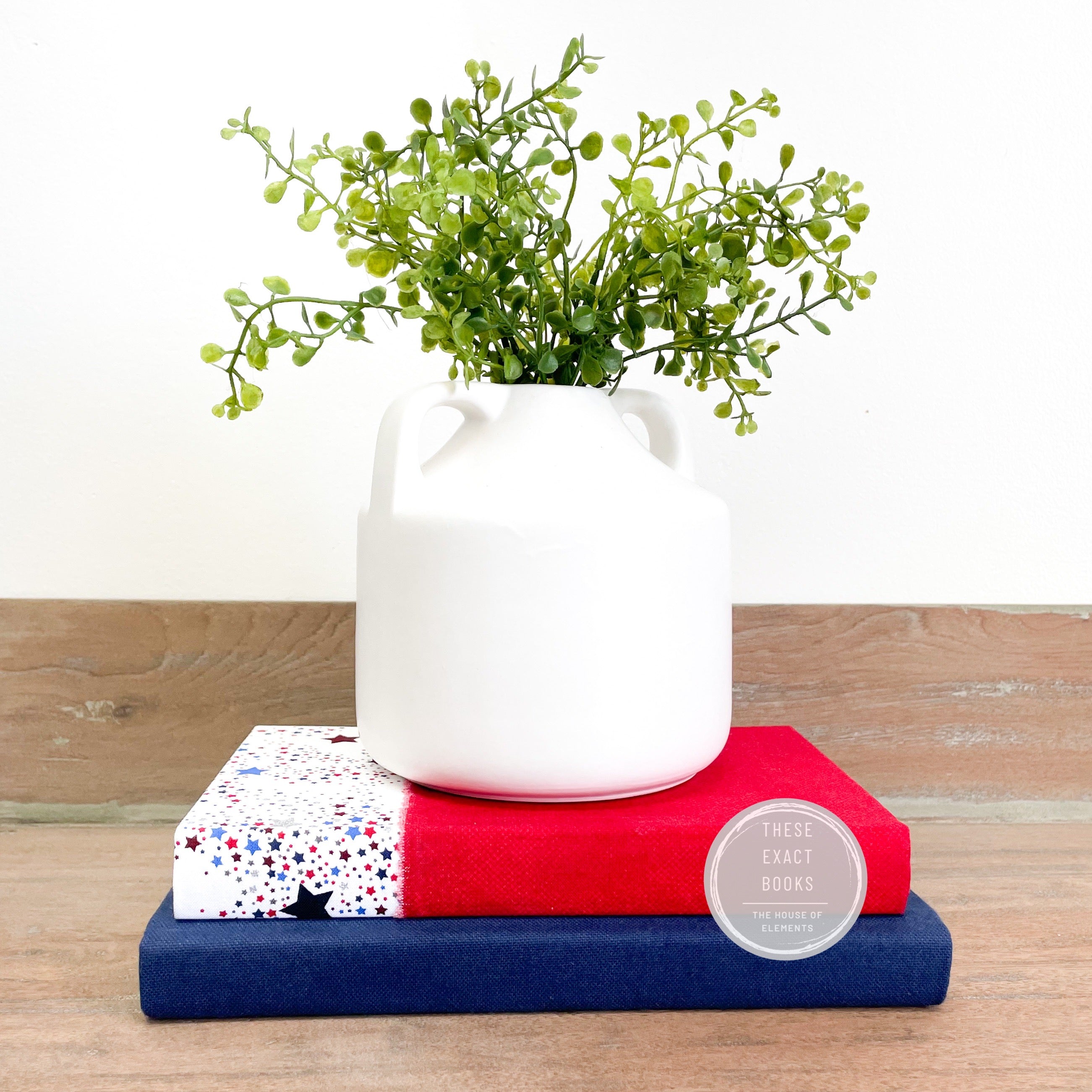 Red White and Blue Shelf Decor – Elements